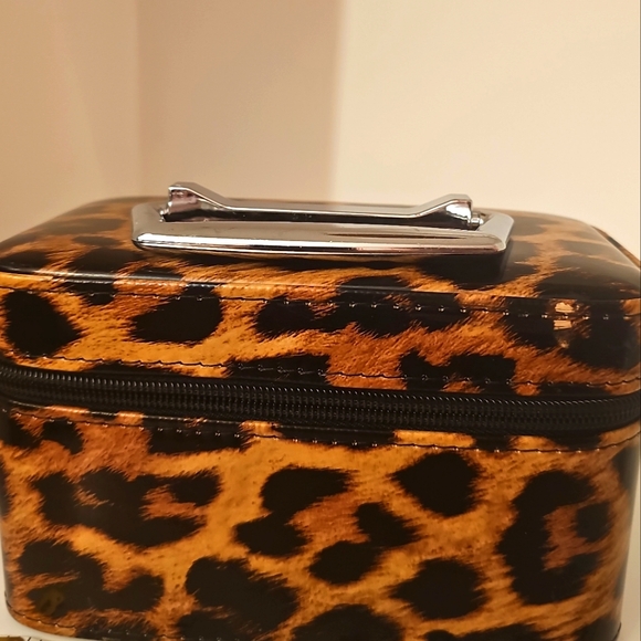 Makeup | New Small Animal Print Cosmetic Case | Poshmark